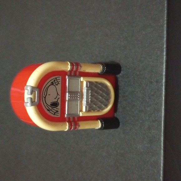Peanuts | Toys | Vintage Doll House Furniture Snoopy Jukebox Plastic ...